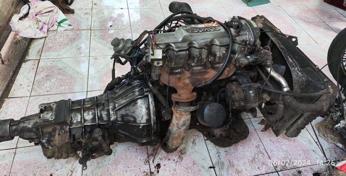 Moteur Van Toyota (2C) - cardealerz.mu
